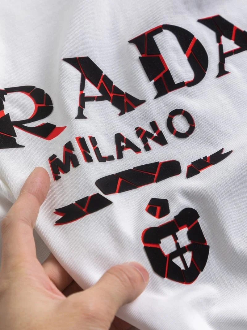 Low-cost Prada T-Shirts