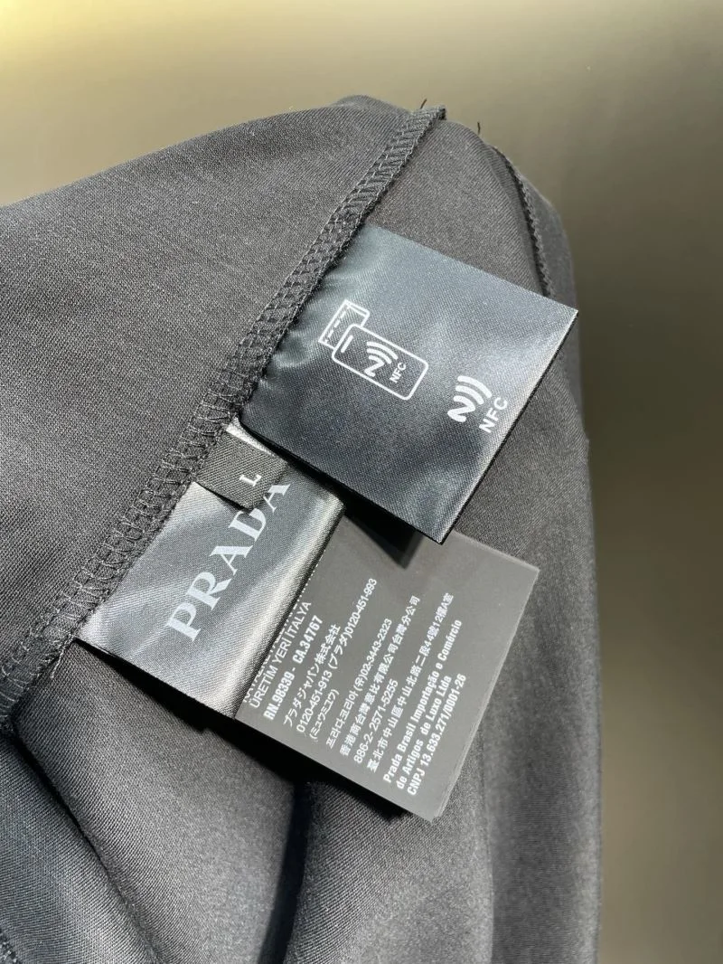 Brand-original Prada T-Shirts