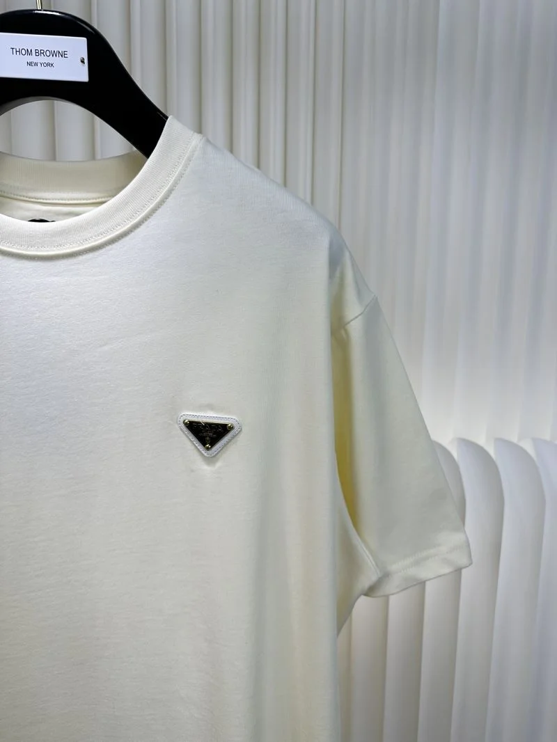 Affordable Prada T-Shirts