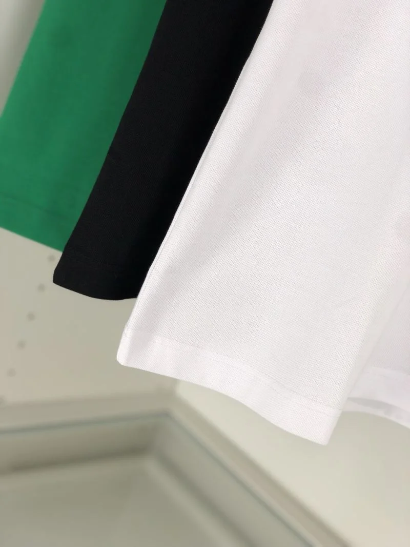 Cut-rate Prada T-Shirts