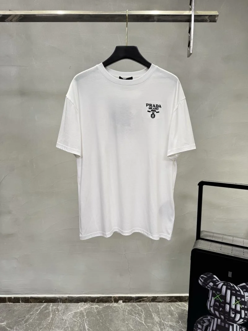 Factory-made Prada T-Shirts