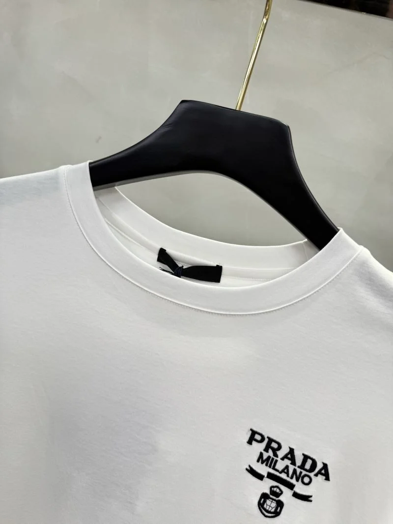 Factory-made Prada T-Shirts