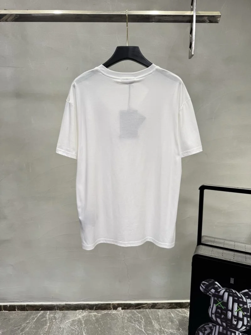 Factory-made Prada T-Shirts