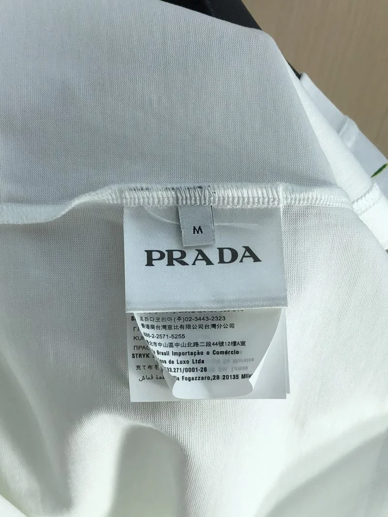 Factory-made Prada T-Shirts