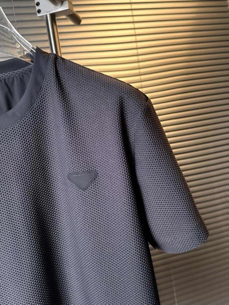 High fidelity Prada T-Shirts