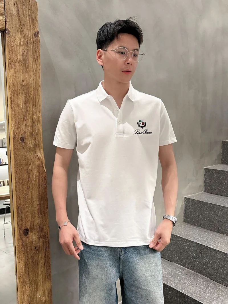Original Prada T-Shirts