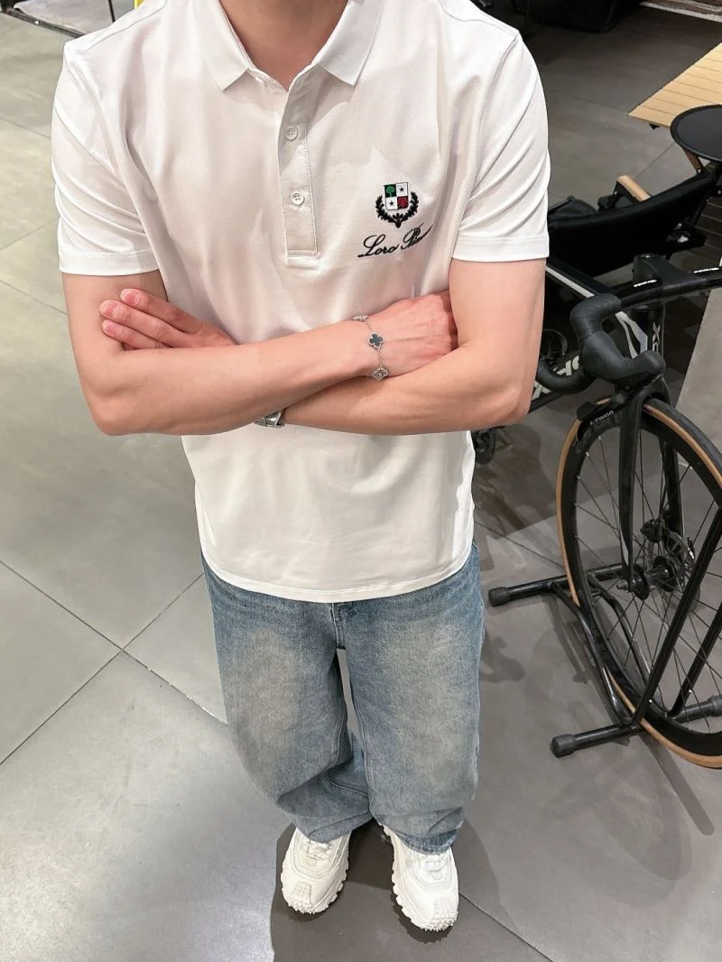 Original Prada T-Shirts