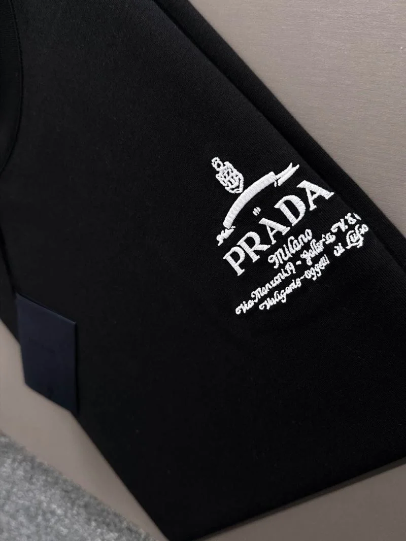 Accurate model Prada T-Shirts