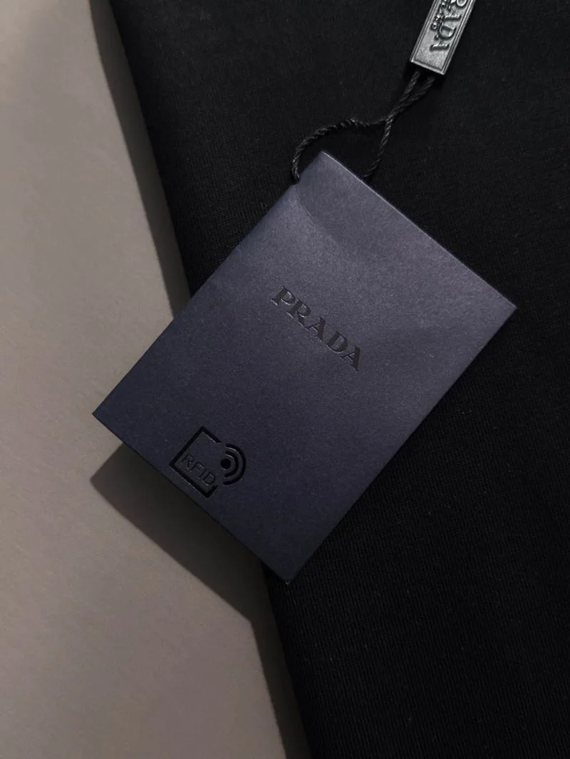 Accurate model Prada T-Shirts