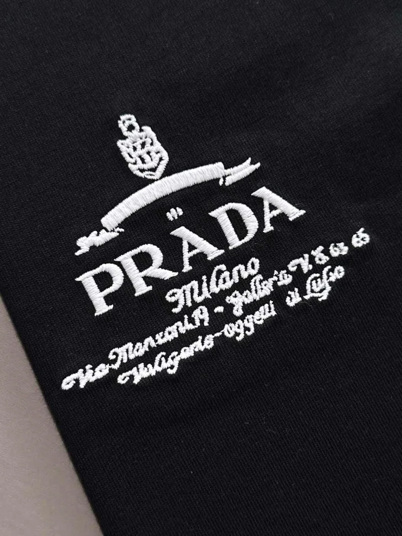 Accurate model Prada T-Shirts