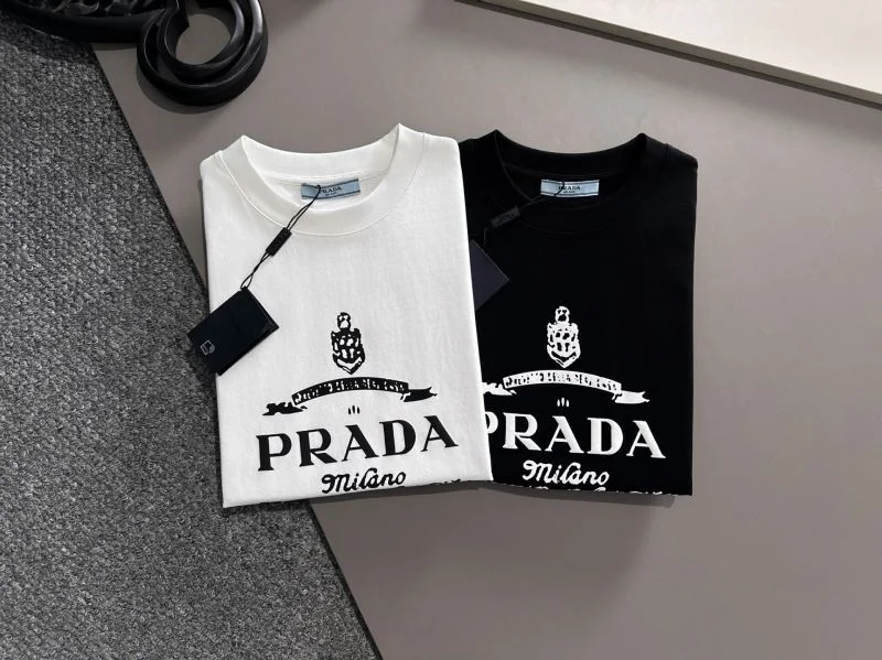 High fidelity Prada T-Shirts