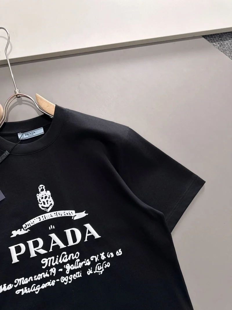 High fidelity Prada T-Shirts