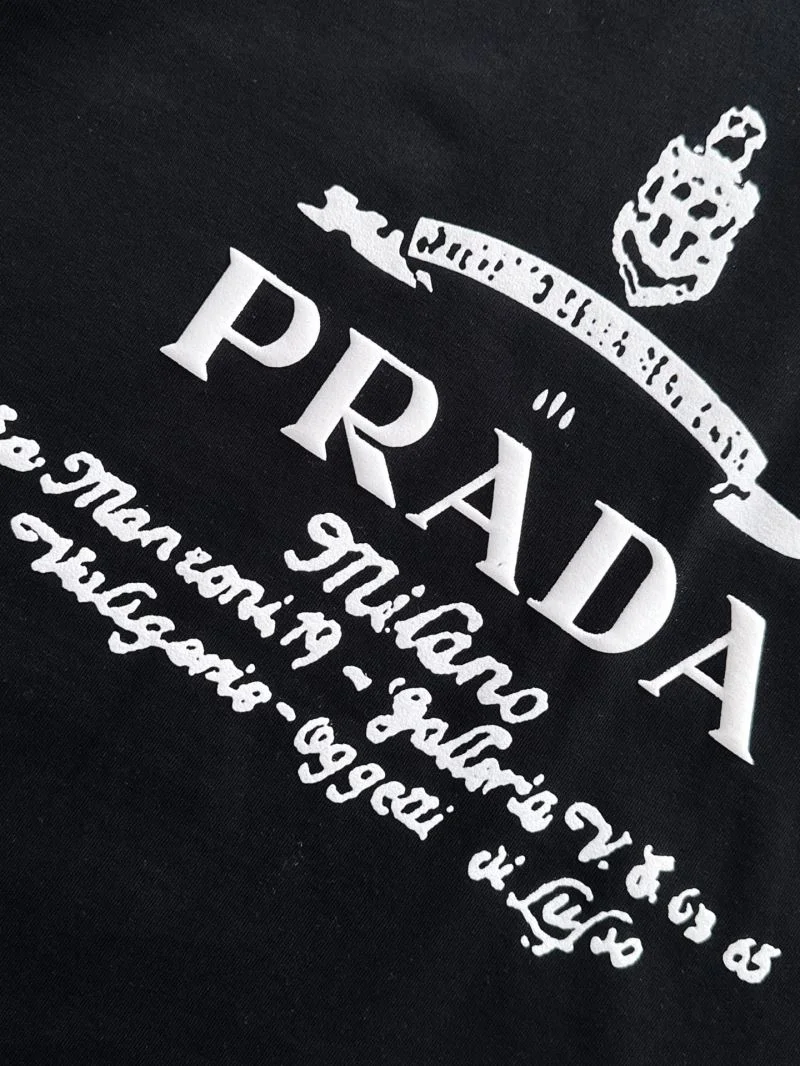 High fidelity Prada T-Shirts