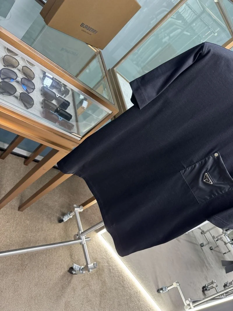 High fidelity Prada T-Shirts