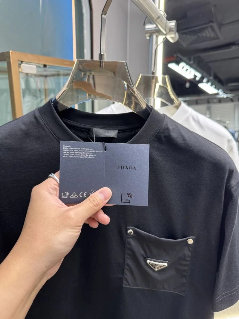 High fidelity Prada T-Shirts