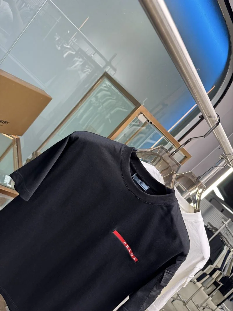 Accurate model Prada T-Shirts