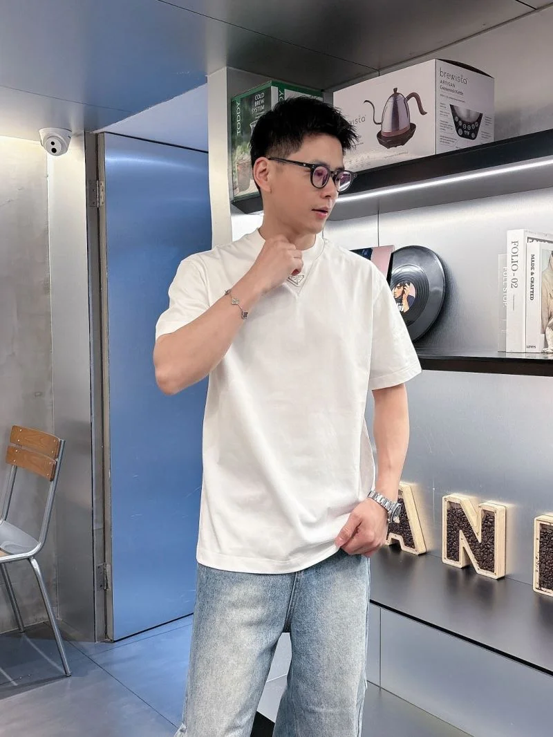 Cut-rate Prada T-Shirts