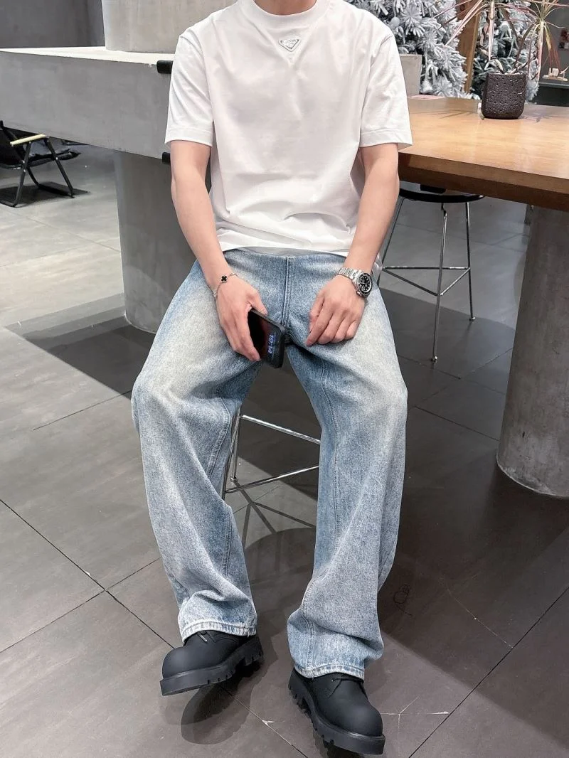 Cut-rate Prada T-Shirts