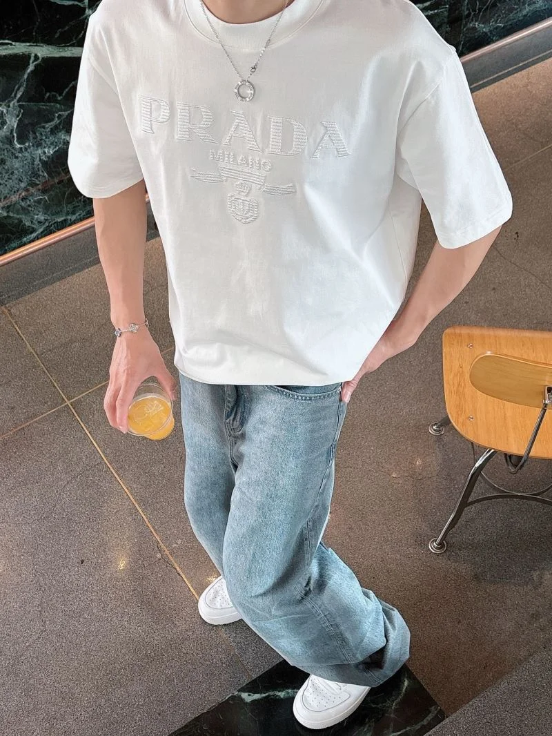 Cut-rate Prada T-Shirts