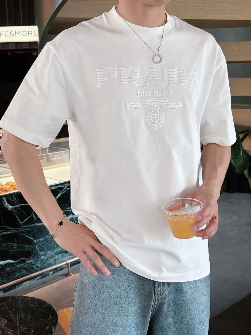 Cut-rate Prada T-Shirts