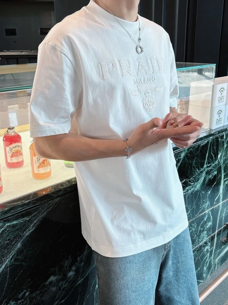Cut-rate Prada T-Shirts