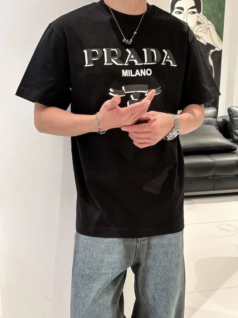 High fidelity Prada T-Shirts