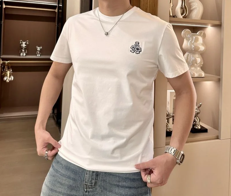 Affordable Prada T-Shirts