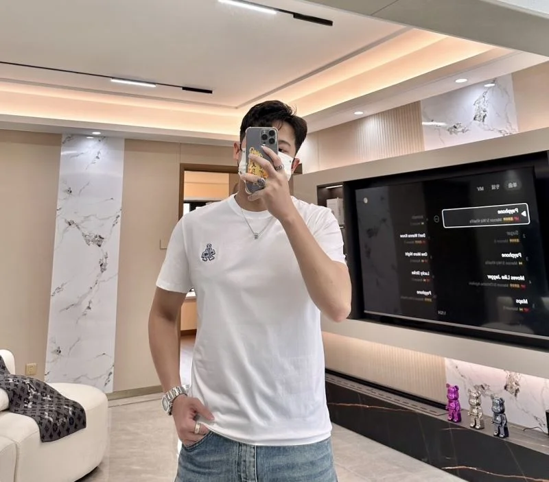 Affordable Prada T-Shirts