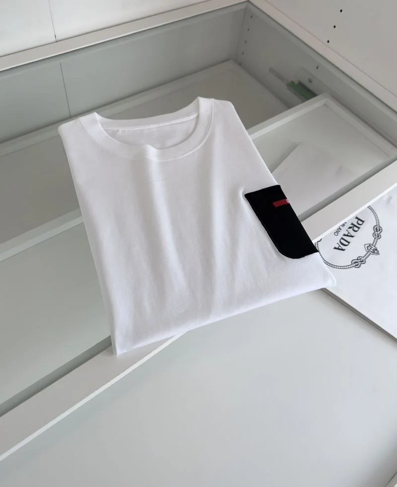 High fidelity Prada T-Shirts