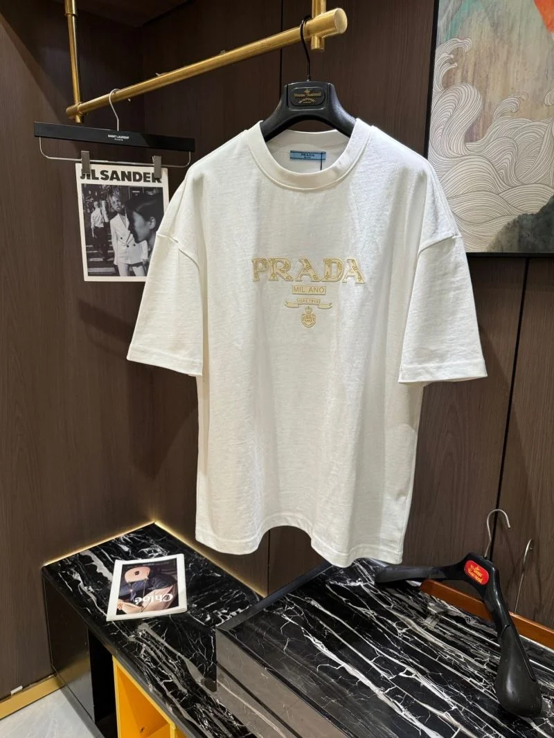 Inexpensive Prada T-Shirts