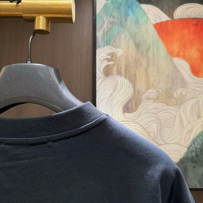 Inexpensive Prada T-Shirts