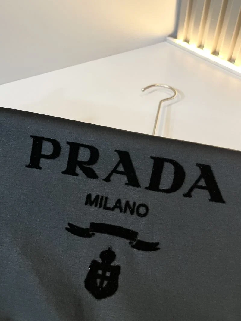Low-cost Prada T-Shirts