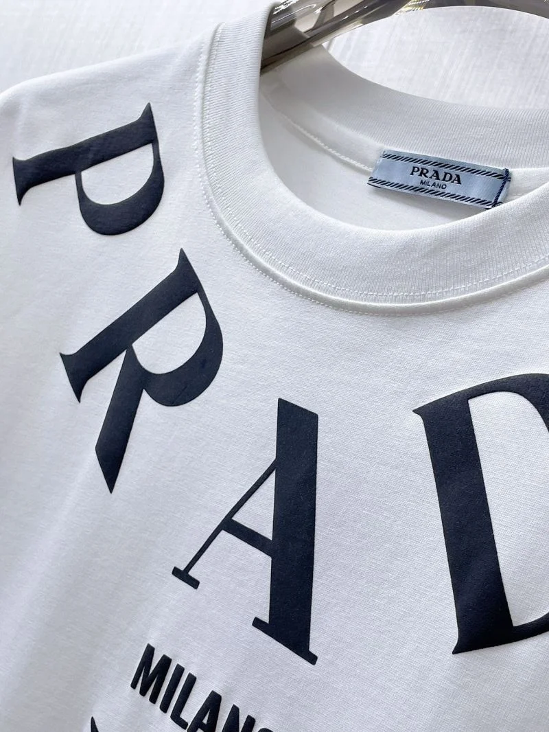 Accurate model Prada T-Shirts