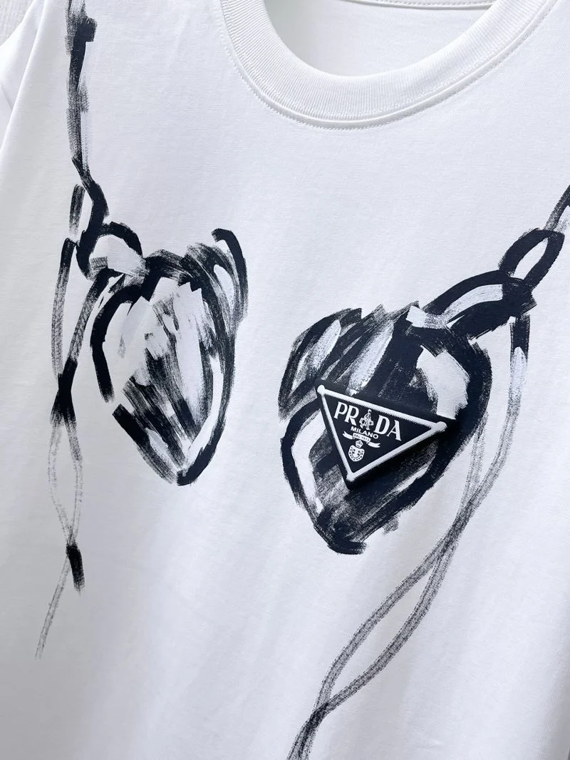 Accurate model Prada T-Shirts