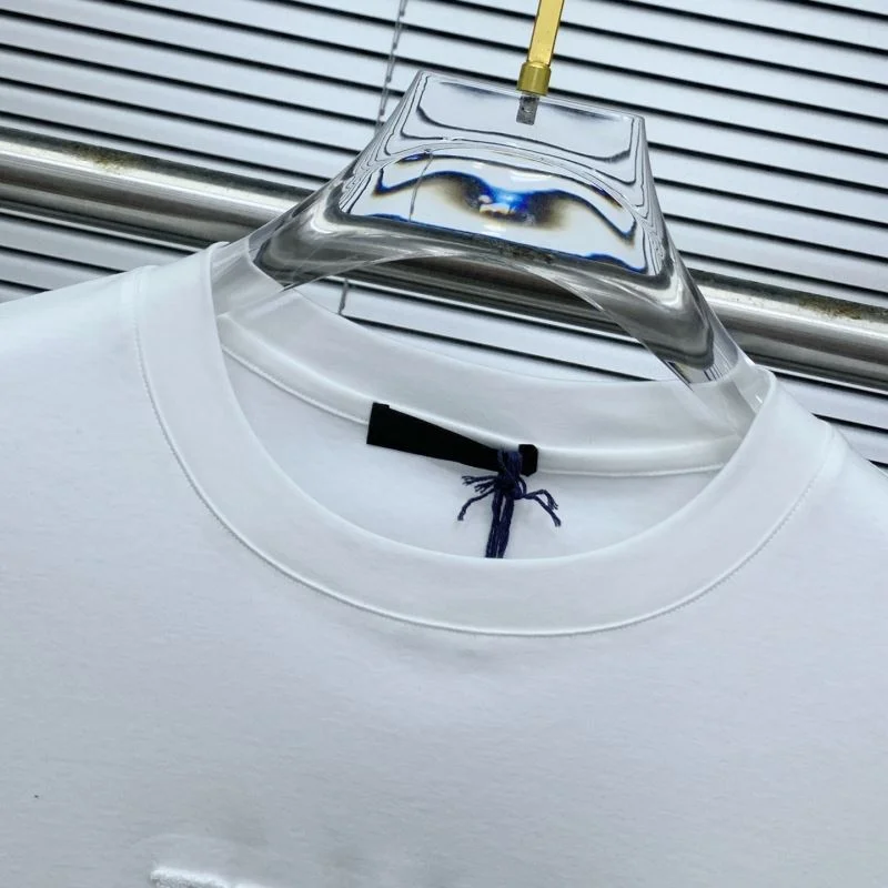 Cut-rate Prada T-Shirts
