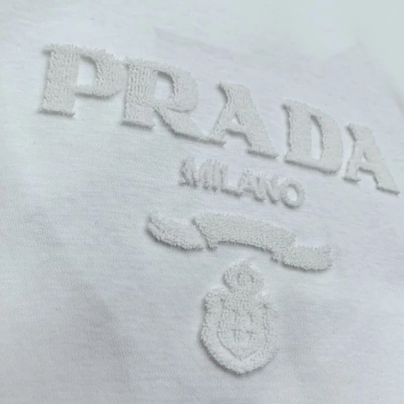 Cut-rate Prada T-Shirts