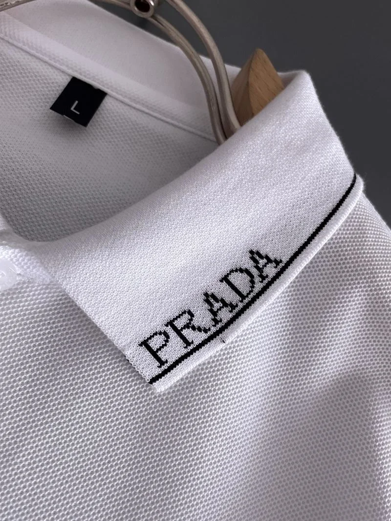 Accurate model Prada T-Shirts
