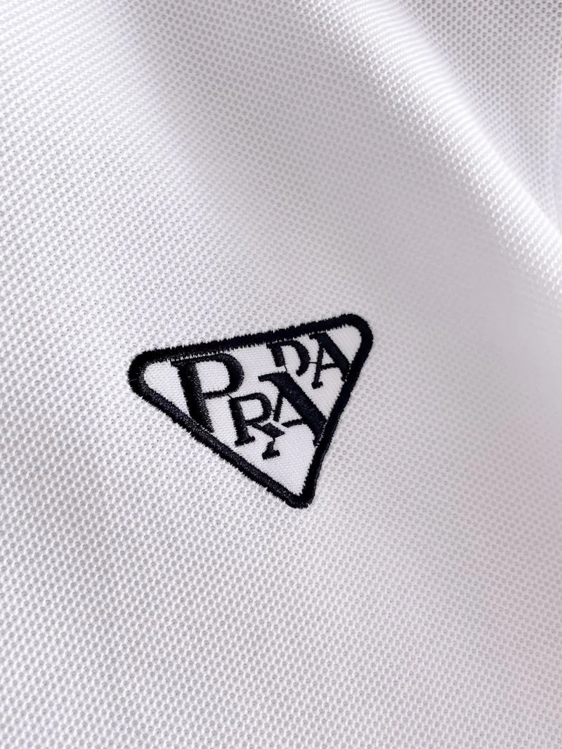 Accurate model Prada T-Shirts