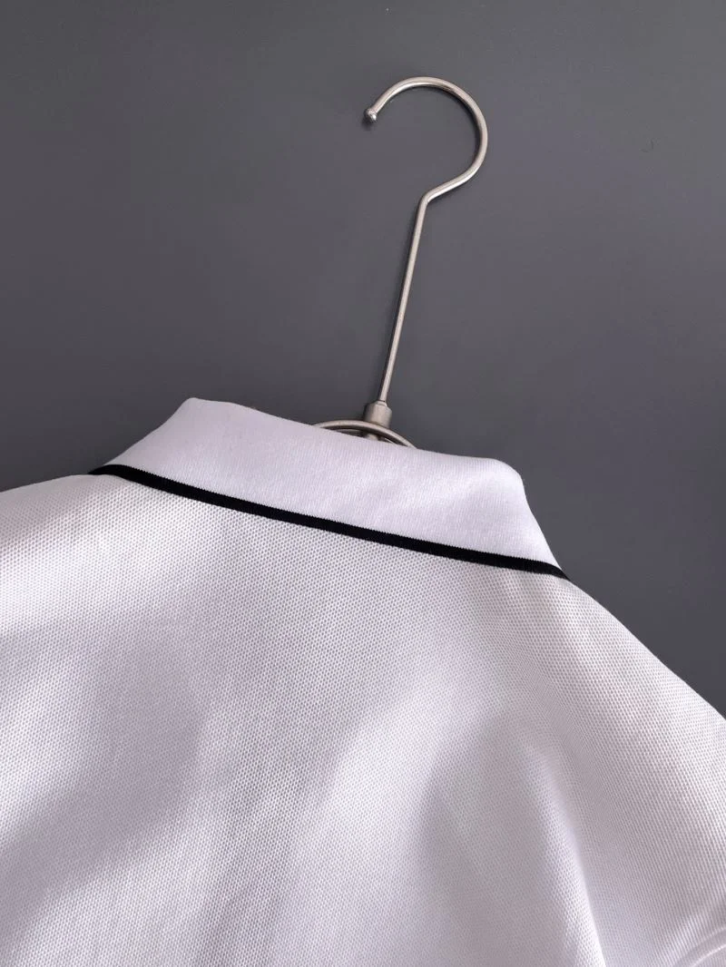Low-cost Prada T-Shirts