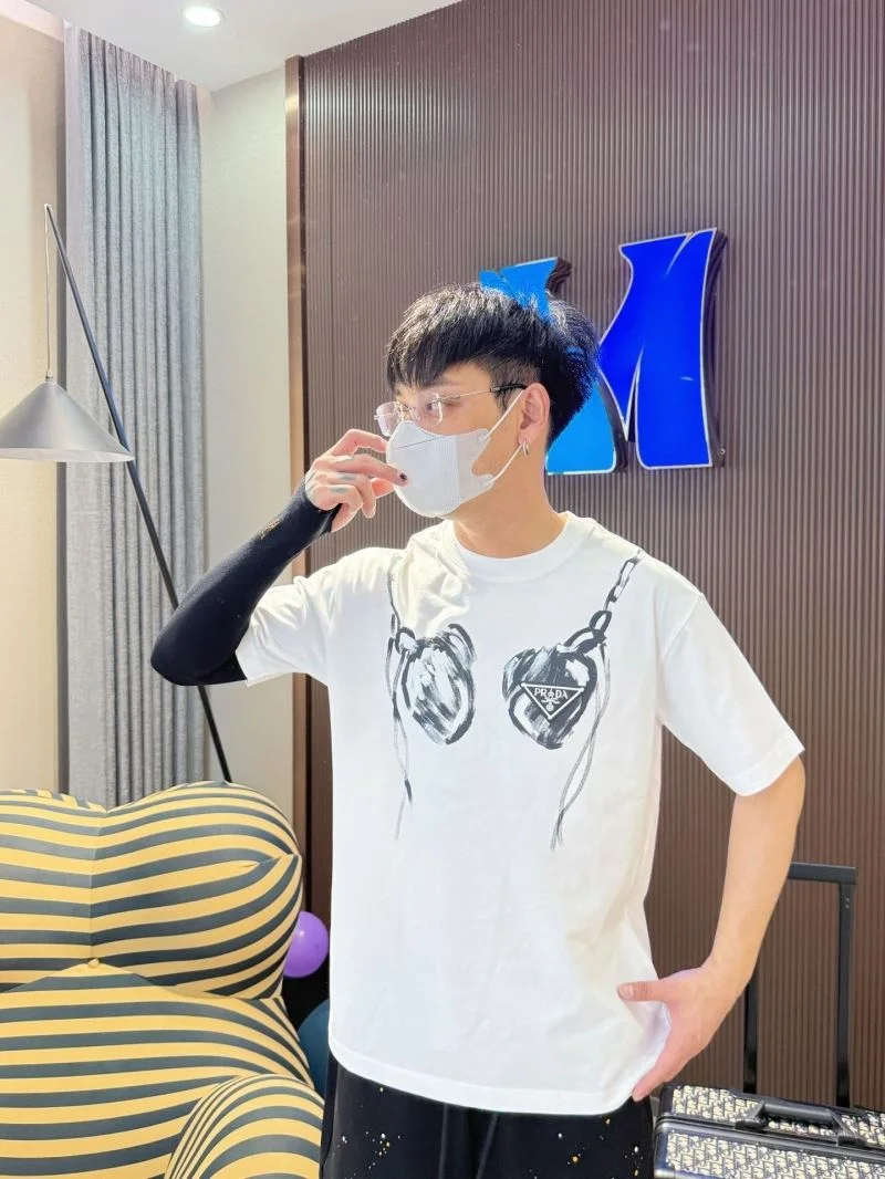 Exact replica Prada T-Shirts