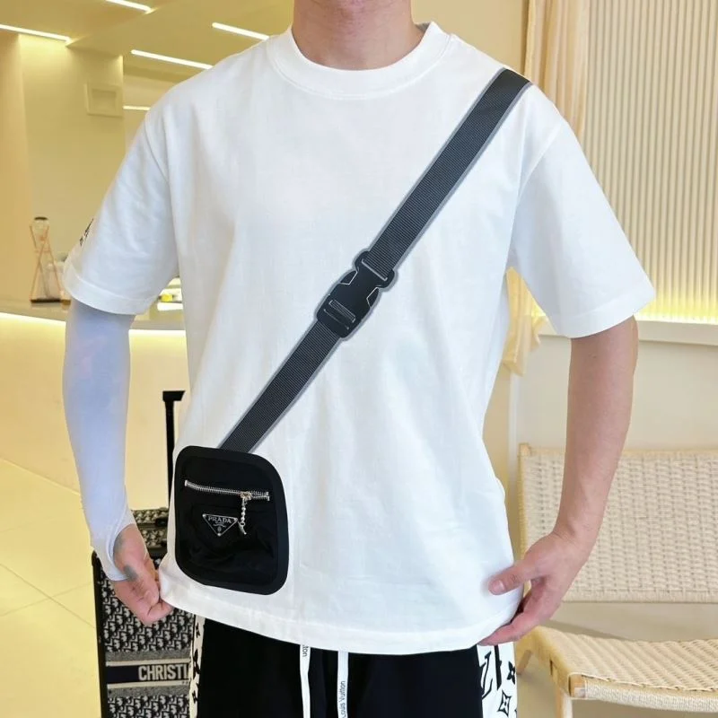 Bargain Prada T-Shirts