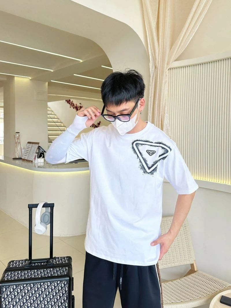 Economical Prada T-Shirts