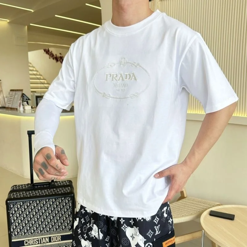 Original Prada T-Shirts