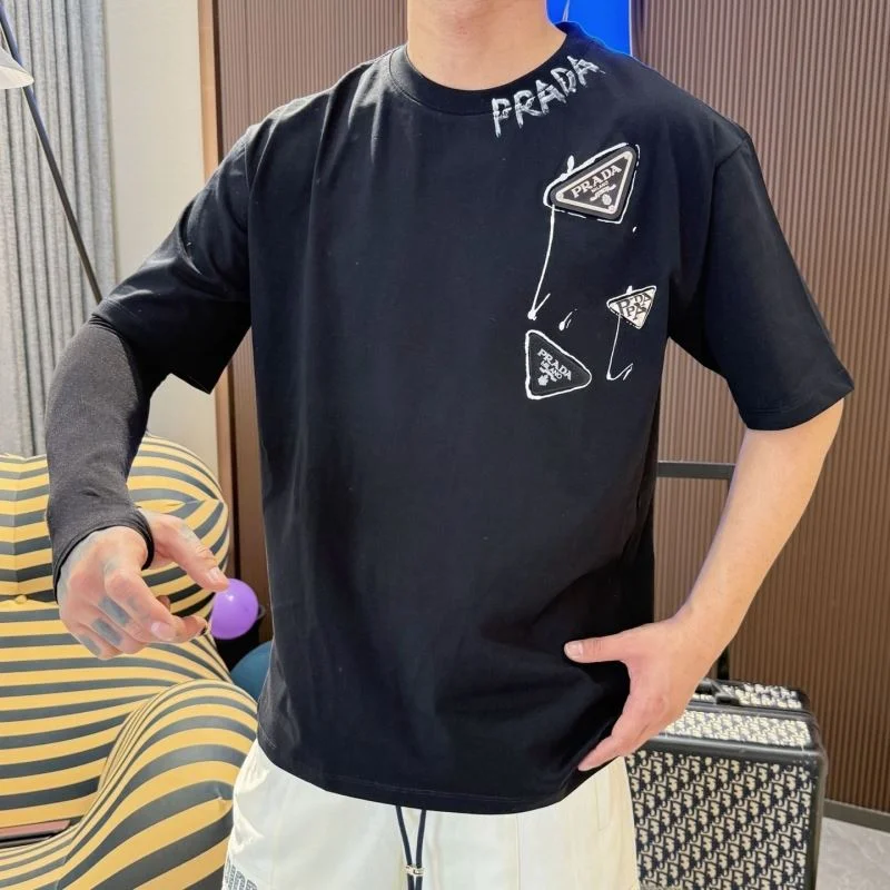 Inexpensive Prada T-Shirts