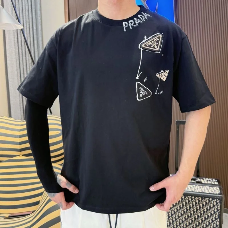 Inexpensive Prada T-Shirts
