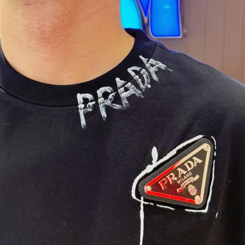 Inexpensive Prada T-Shirts