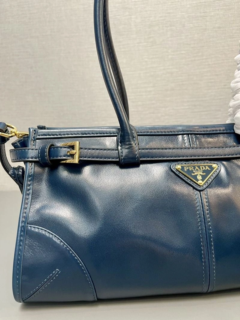 Accurate model Prada Top Handle Bags