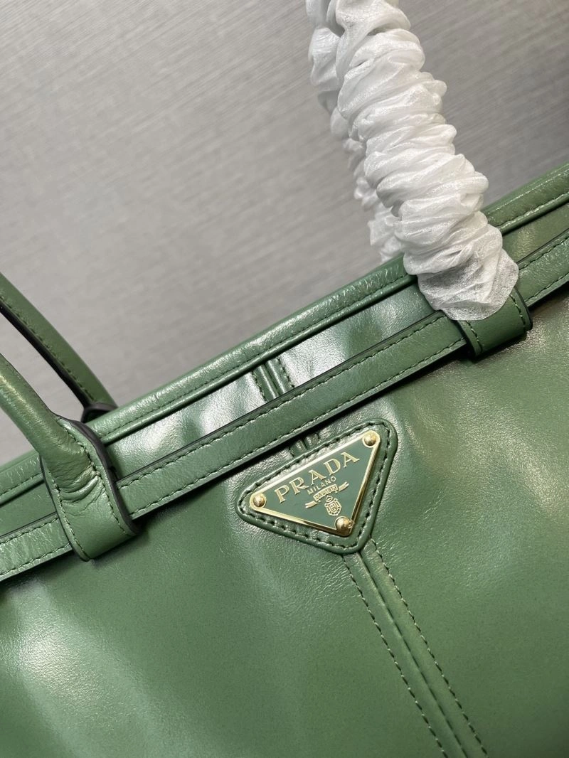 Accurate model Prada Top Handle Bags