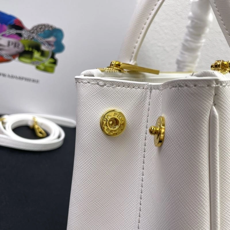 Accurate model Prada Top Handle Bags