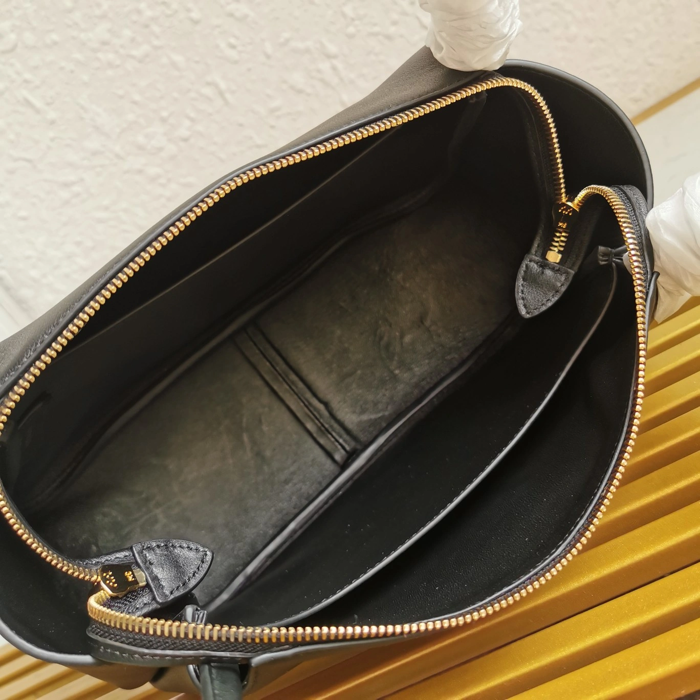 High accuracy Prada Top Handle Bags